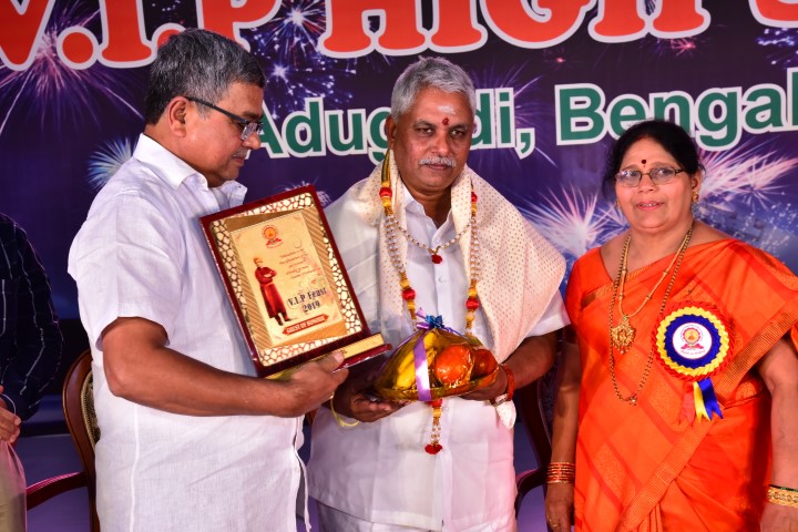 Welcome to VIP High School, Adugodi, Bangalore | Best School in Adugodi